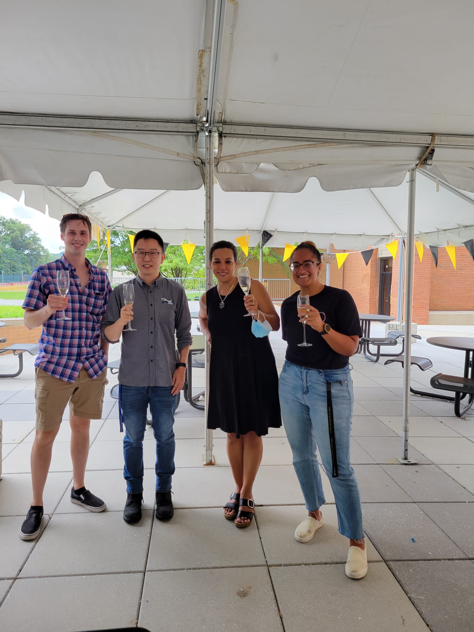 Lab Photos – Welcome to the Brewster Lab! – UMBC